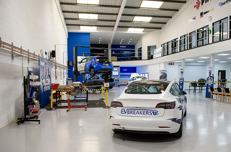 Delphi warn independent garages risk missing out on Tesla servicing ...